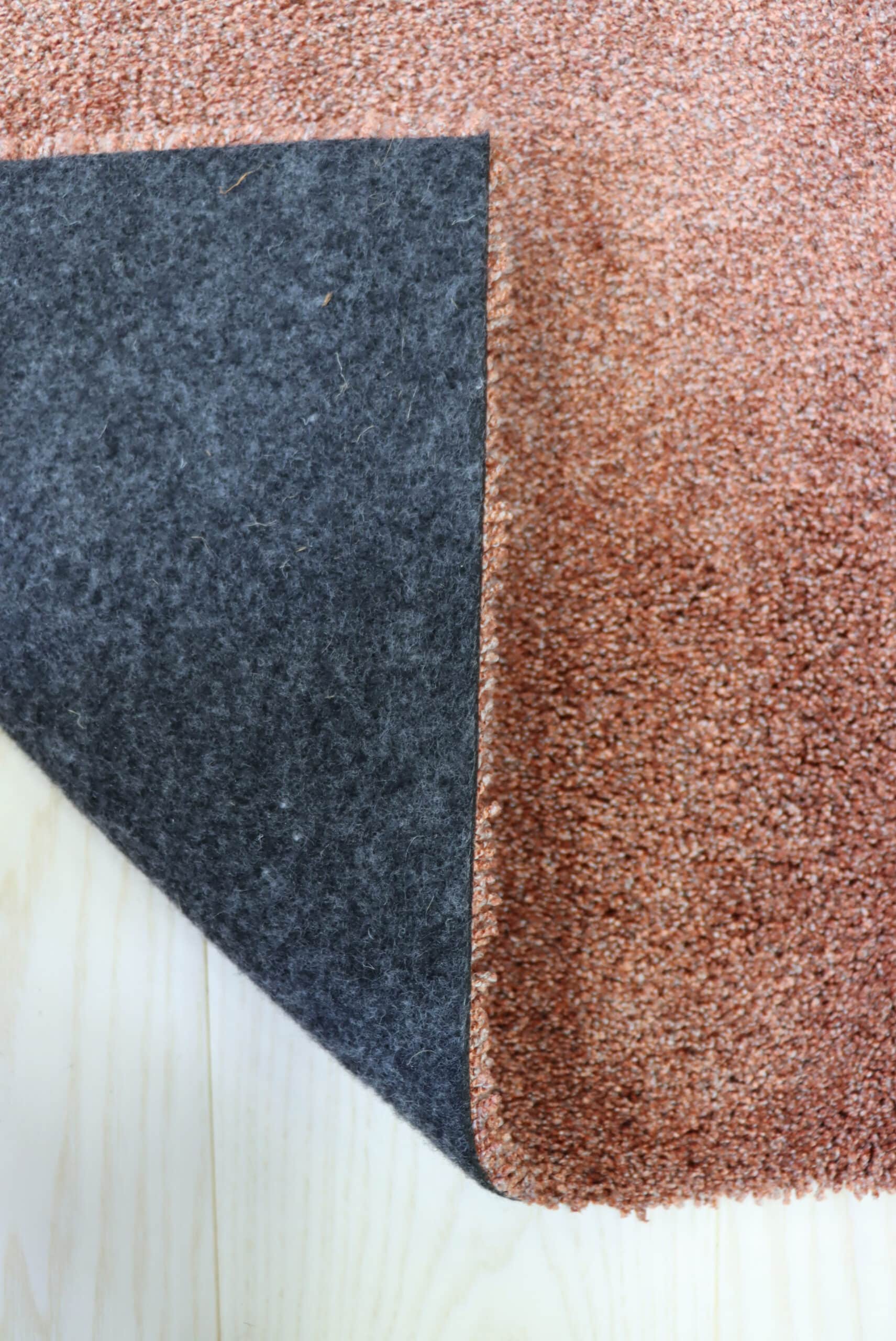 Monipuolinen ja pehmeä Eden orange 012R MATTO.fi